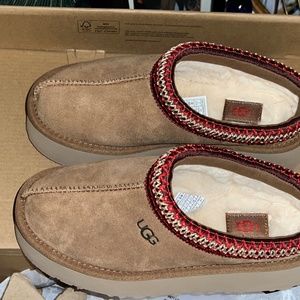 UGG | Shoes | Ugg Tazz Chestnut Slippers Size 5 Brand New | Poshmark